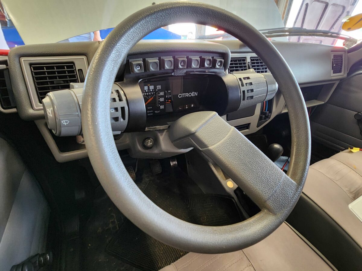 OLTCIT – PRIMUL AUTOMOBIL LOW-COST DIN ROMÂNIA - ROMANIA SWEET ROMANIA